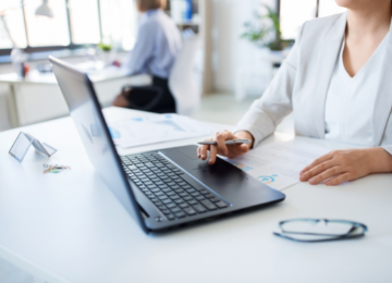 Online Interview: 10 Tips to Succeed